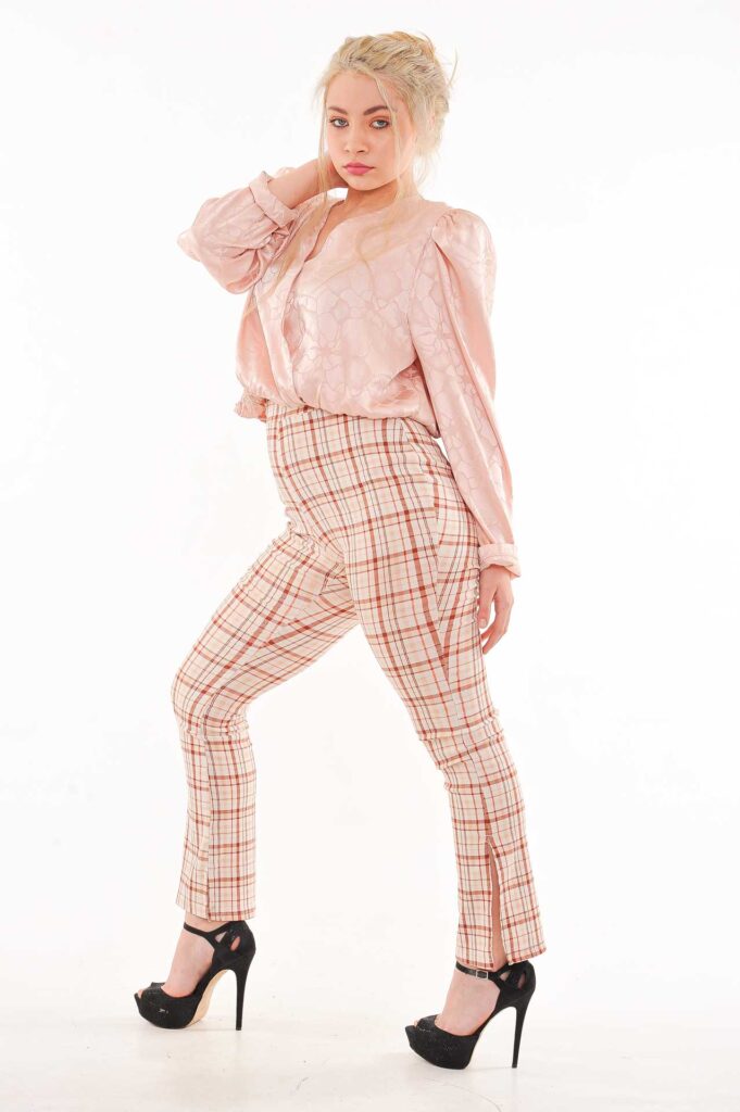 Simone – Figures Models SA