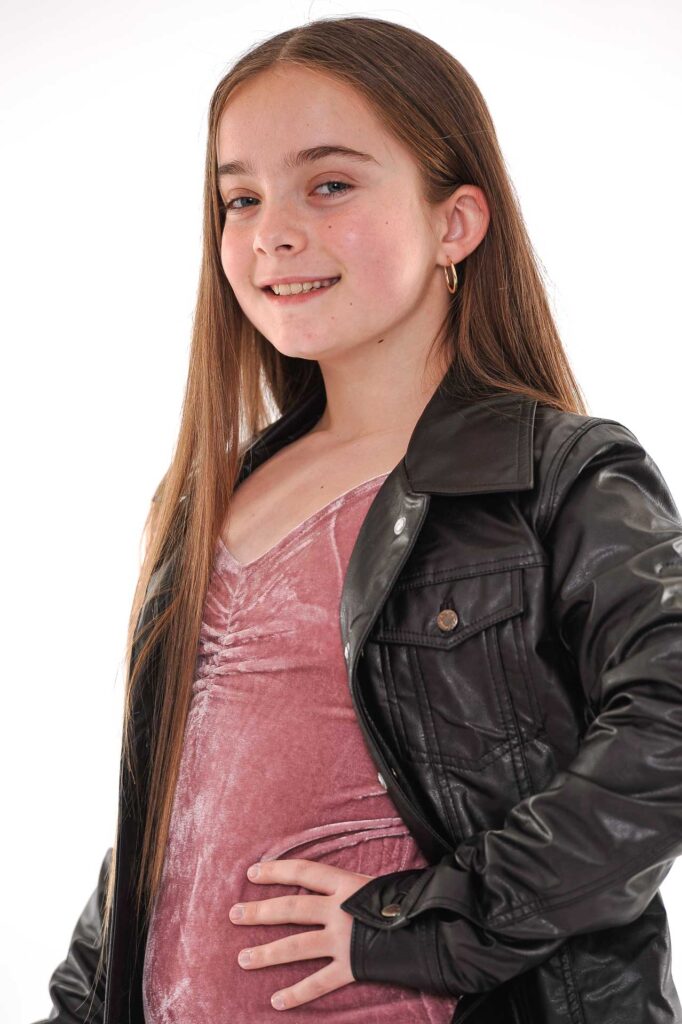 Kids – Figures Models SA